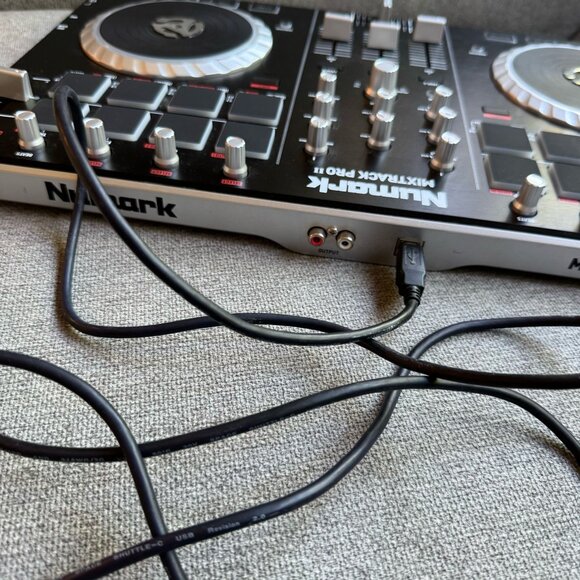 Numark Mixtrack | Portable Audio & Video | Numark Mixtrack Pro Ii Usb ...